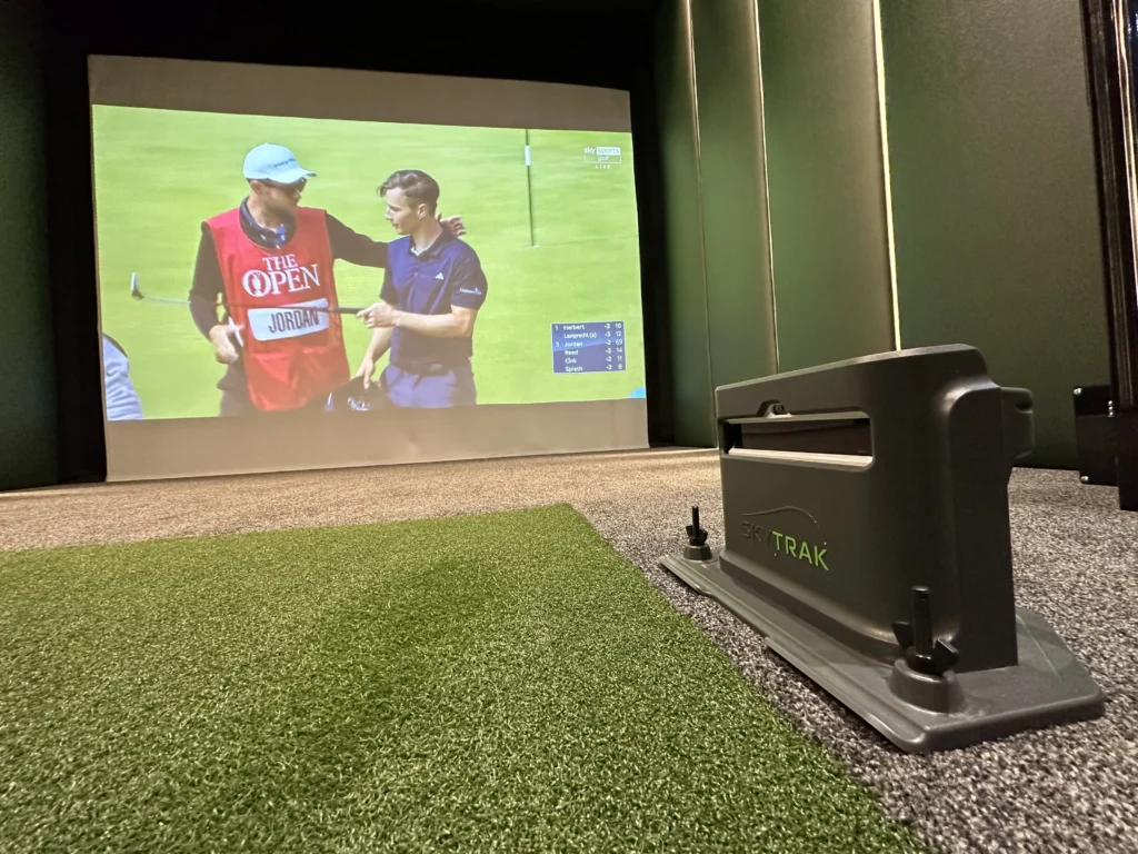 Impact Screens - Strikeclub golf simulator screens